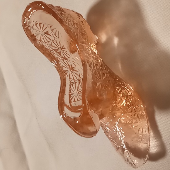 Accents | Vintage Indiana Glass Pink Slipper With Large Bow | Poshmark